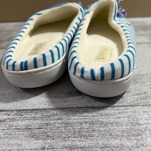 Kooba | Shoes | Kooba Womens Faux Fur Memory Foam Fringe Slippers ...